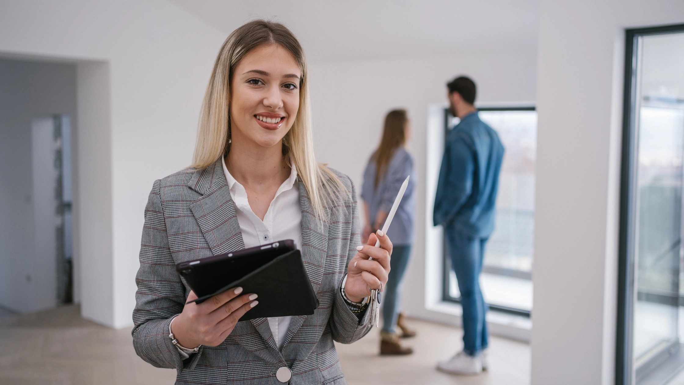 Redefiniendo la experiencia en el sector inmobiliario - Blog QServus